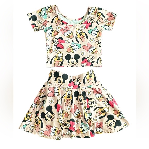 Matching Sets | Pink Cartoon Character Print Crop Top And Skirt Set ...